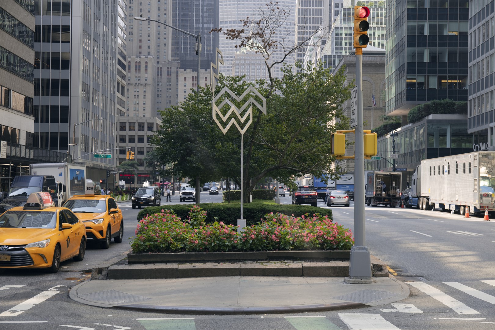 George Rickey on Park – Iconic, Kinetic, Mesmerizing Sculptures Tower ...