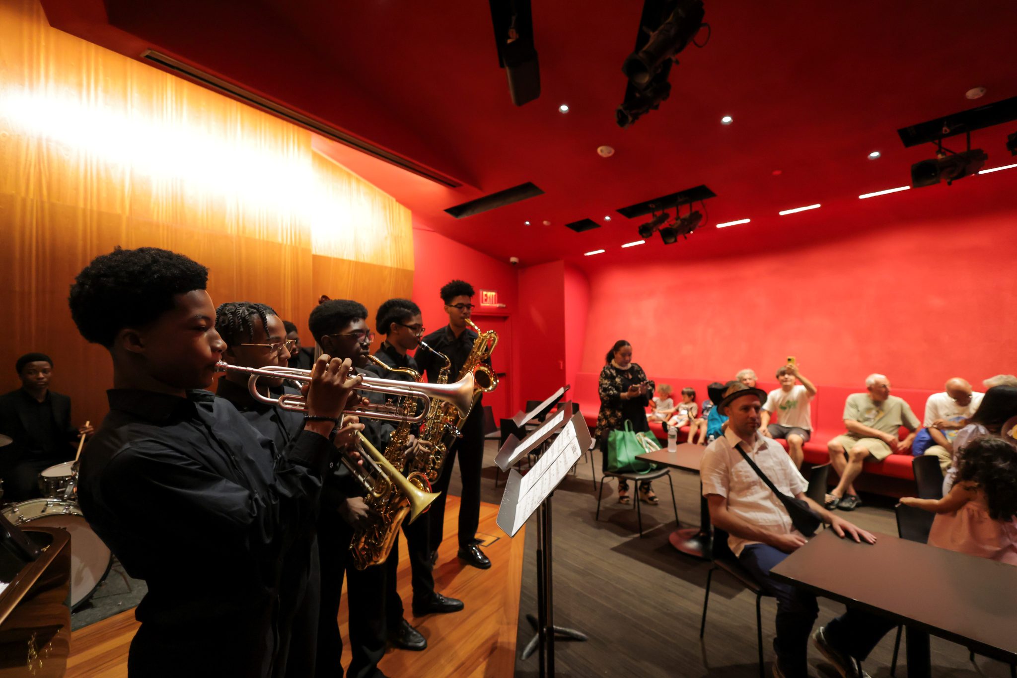 The New Louis Armstrong Center in Queens Celebrates Opening ...