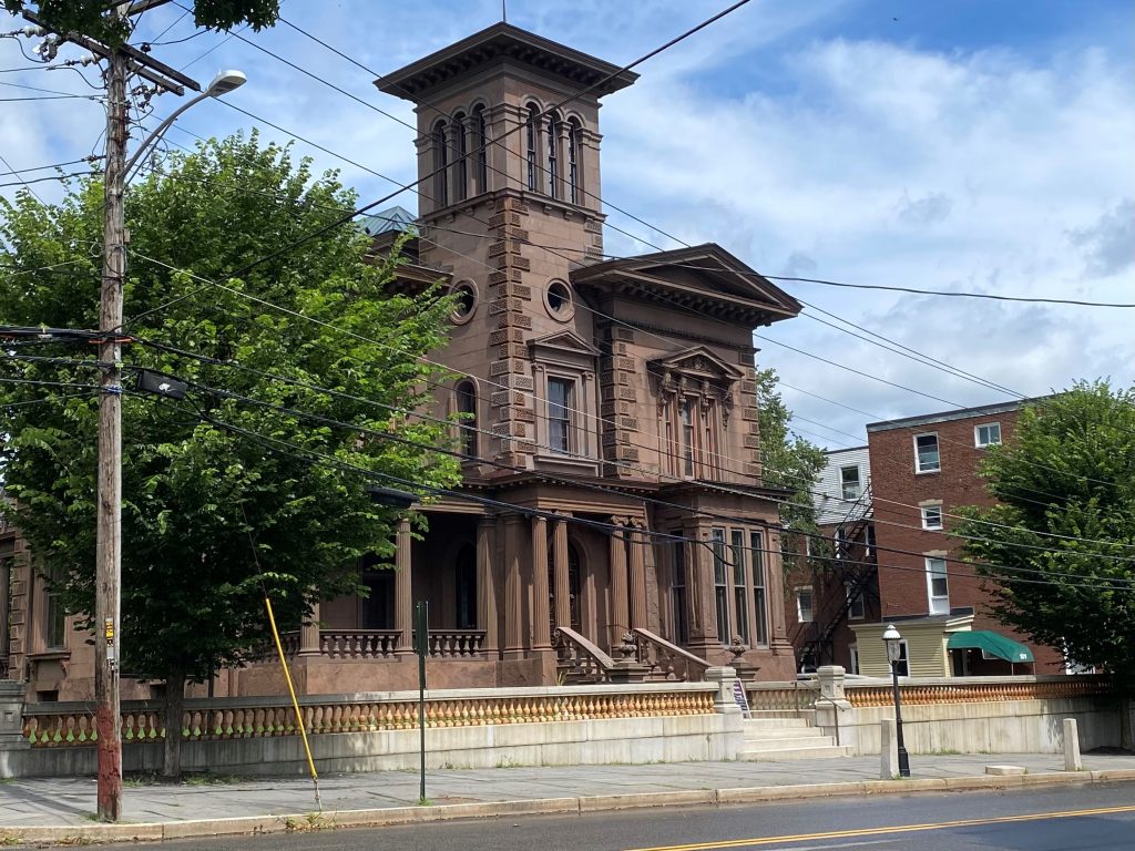 Morse-Libby House, or Victoria Mansion, Has a History all its Own – Side of Culture