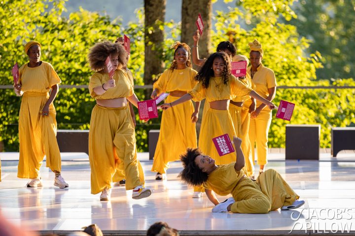 Dance On! The Ladies of Hip-Hop Celebrate their 20th Anniversary – Side ...